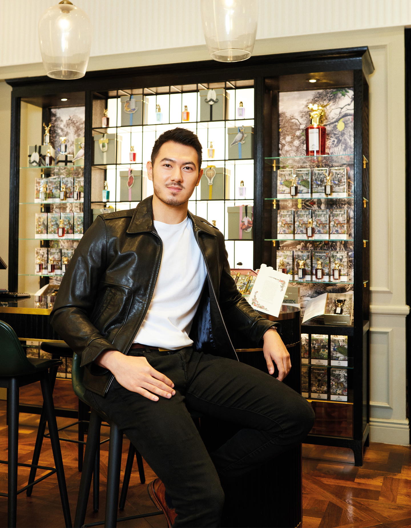 Walking Through Raffles City Singapore With Raffles Prestige Member Max ...