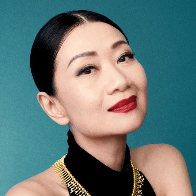 5 Christmas Dining Experiences At Raffles Singapore | a+ Singapore